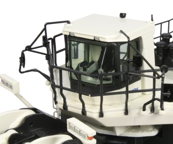 Miniature Construction World - Komatsu WA1200-6 Wheel Loader